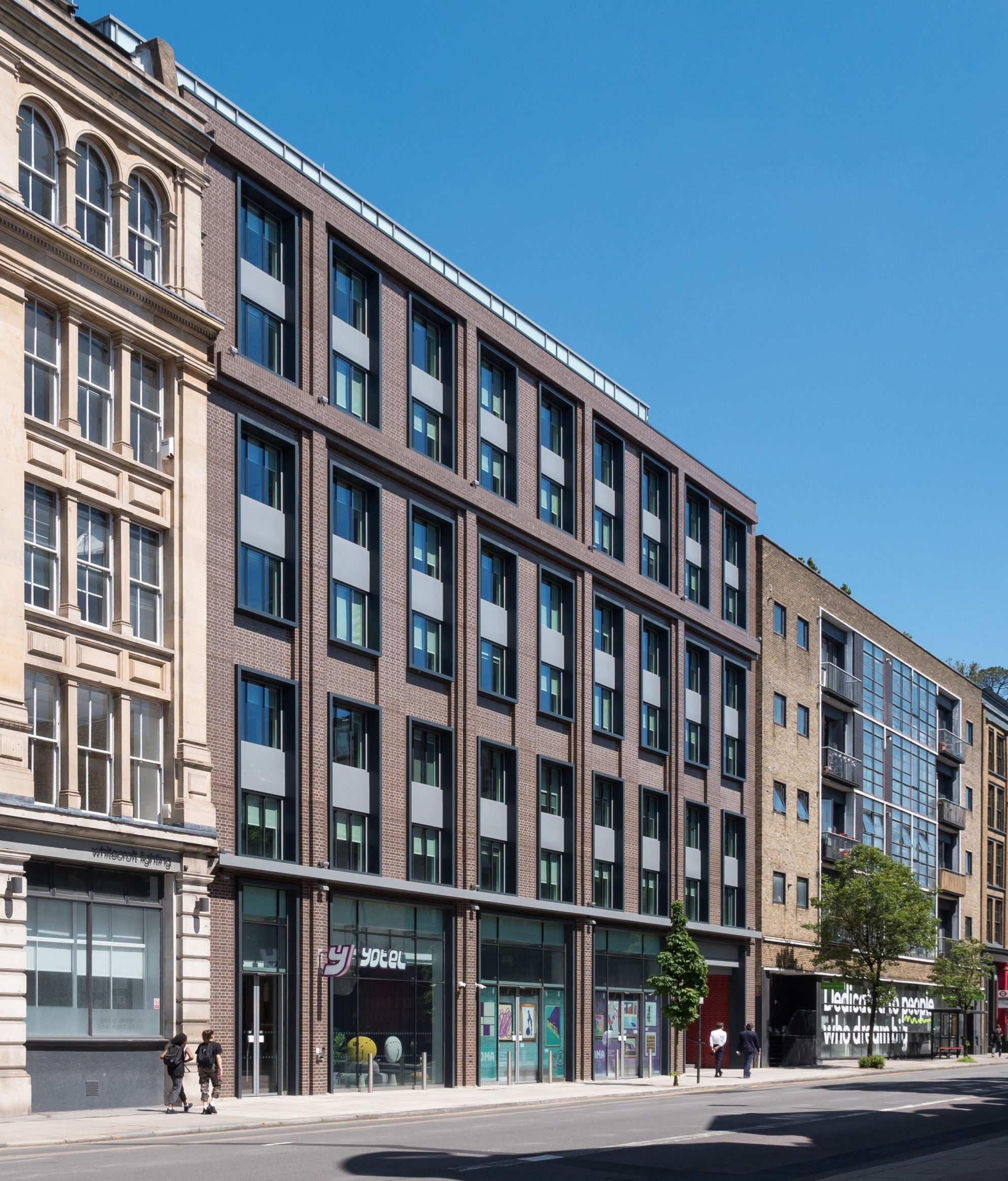 Five ways to elevate your building design with glazed bricks