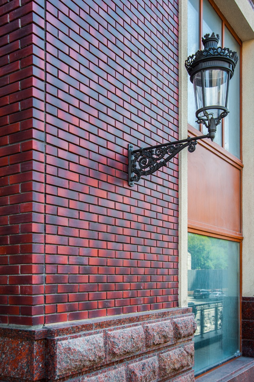 How can I identify different types of bricks