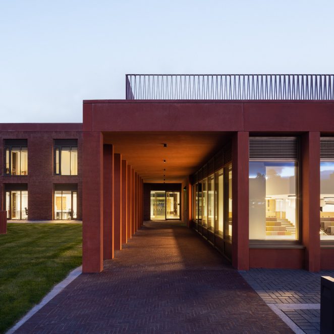 QUB Riddel Hall Case Study | Wienerberger UK