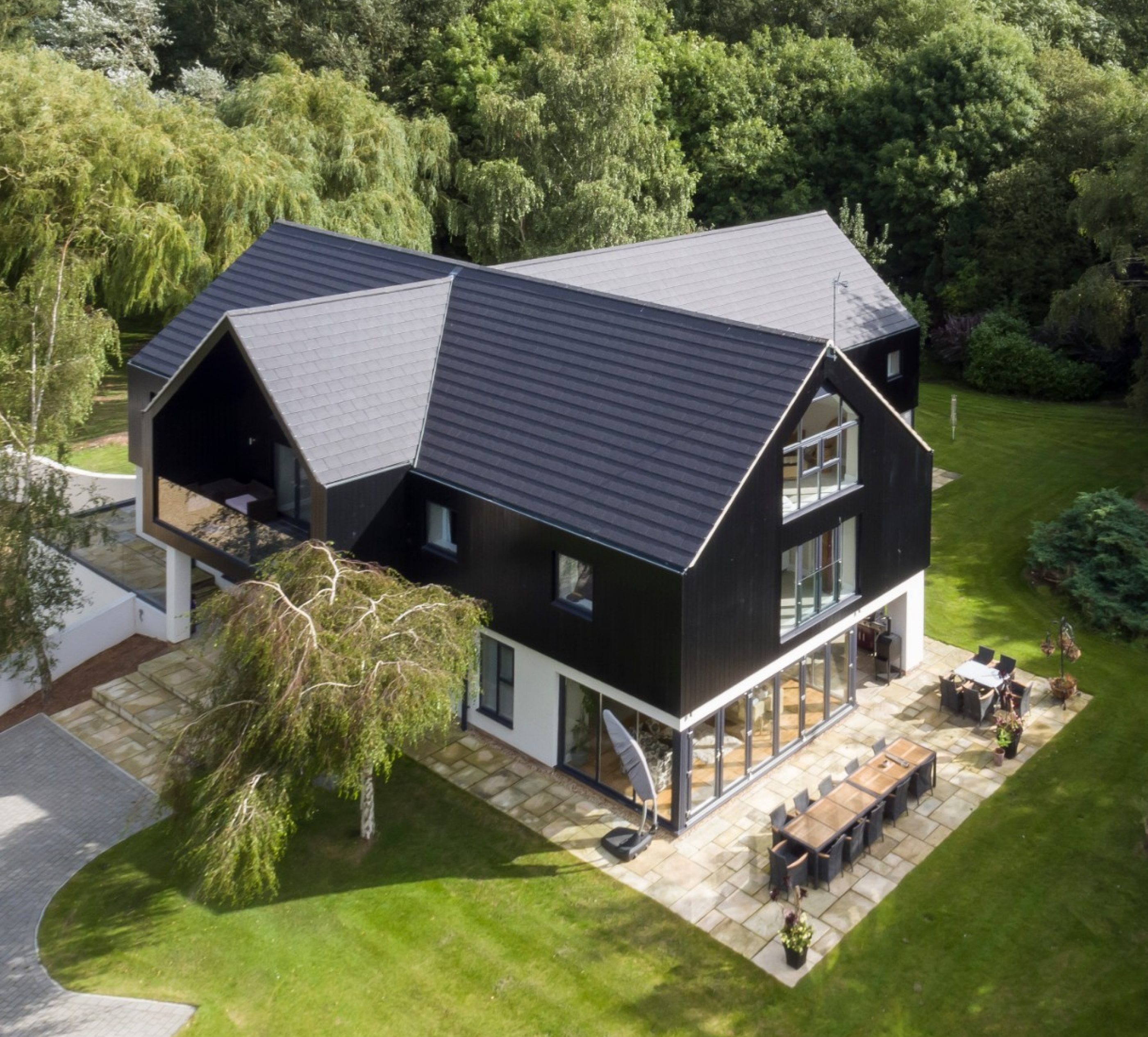 Roof Tiles, Accessories & Systems | Wienerberger UK