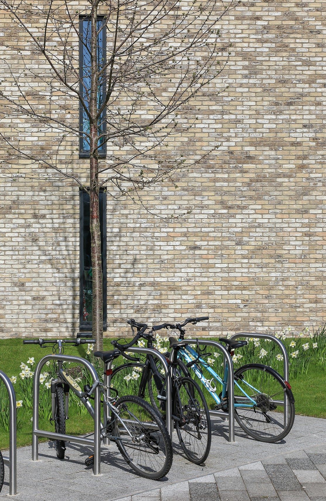 Unsworth Park, University of Manchester | wienerberger UK