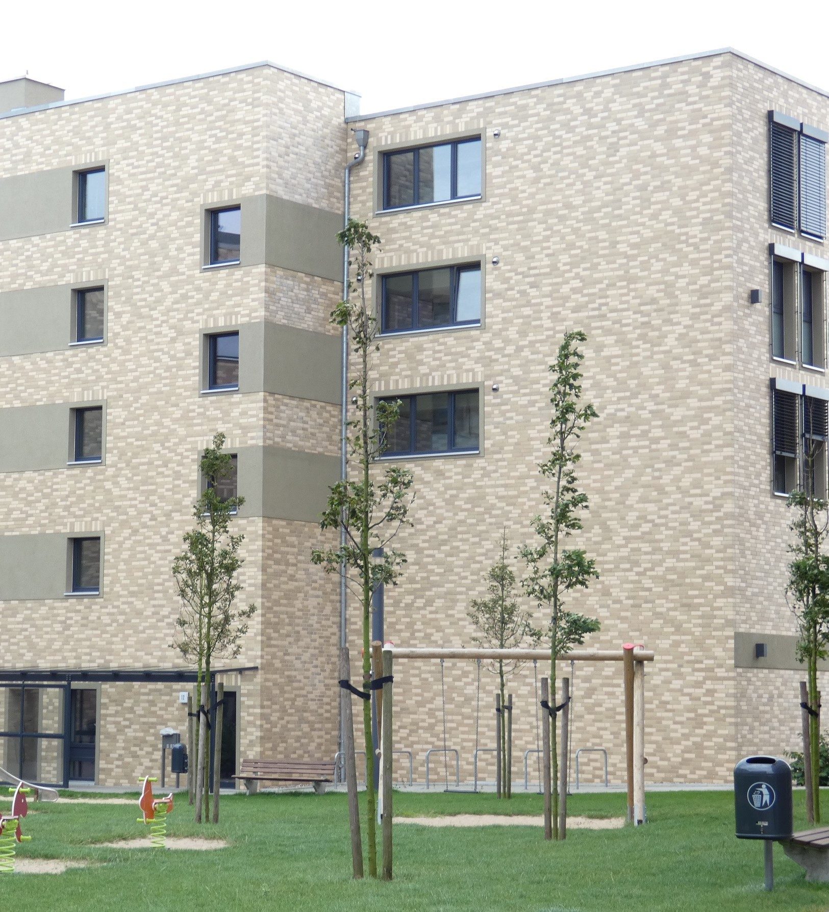 Brick Tile Cladding Vs. Brick Slips | Wienerberger UK