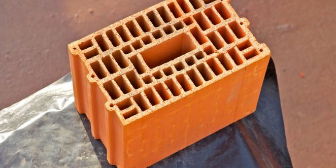 How do you lay clay blocks