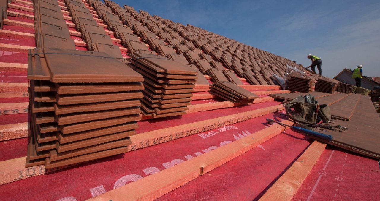 Roofing Fixings FAQs | Wienerberger