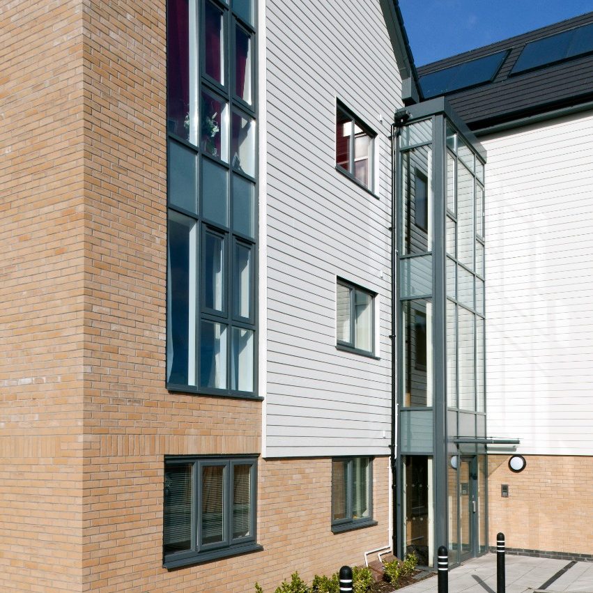 Trinity Cream Gilt Stock